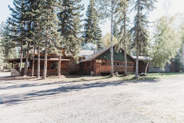 Rentals and Services | T & D Amisk Camp, Amisk Lake Fishing ...